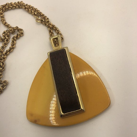 Plastic | Jewelry | Vintage Necklace Yellow Plastic With Wood ...